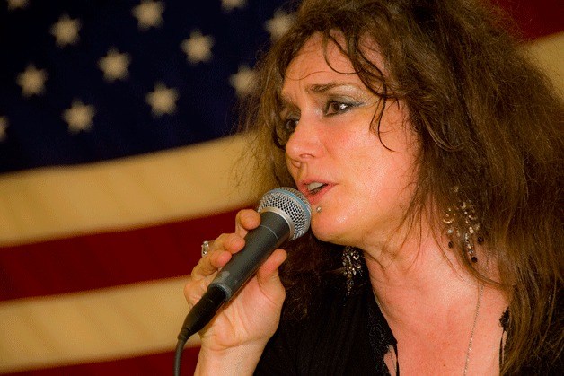 Local blueswoman to give farewell show on Whidbey | South Whidbey Record