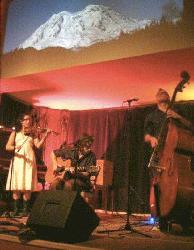 Nathaniel Talbot Trio plays Clinton concert | South Whidbey Record