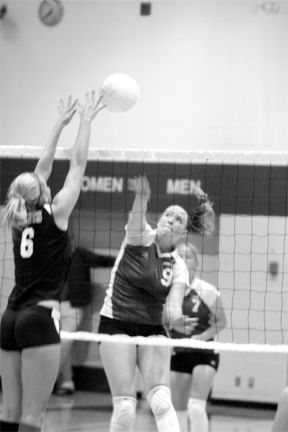 Falcon volleyballers win six in a row | South Whidbey Record
