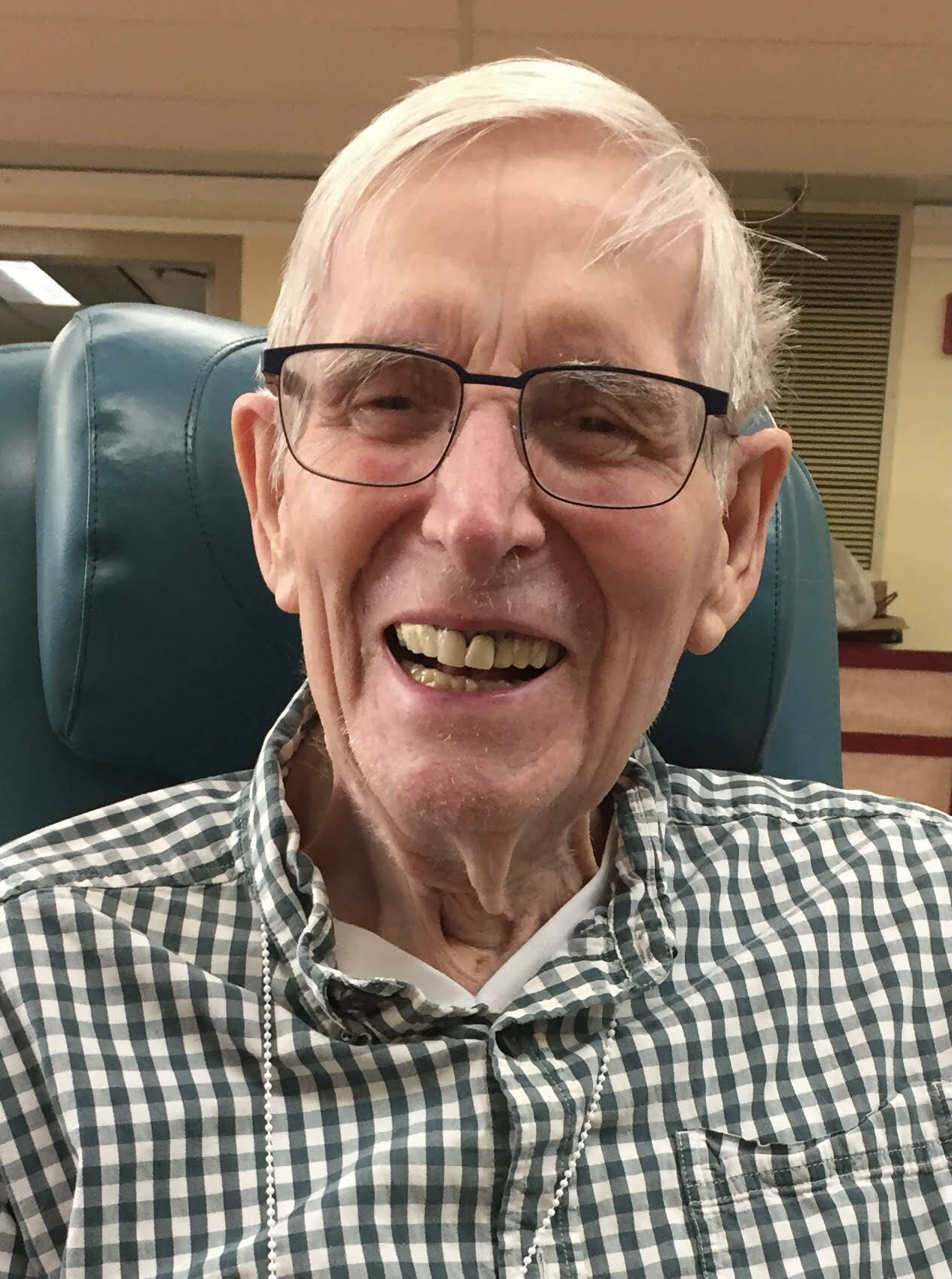 Roland Lee Peretti: March 10, 1932-September 15, 2021 | South Whidbey ...