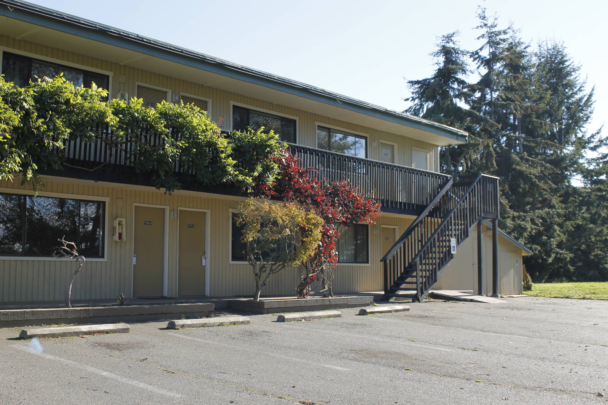 Judge orders attorney to pay $10k to Low Income Housing Institute ...