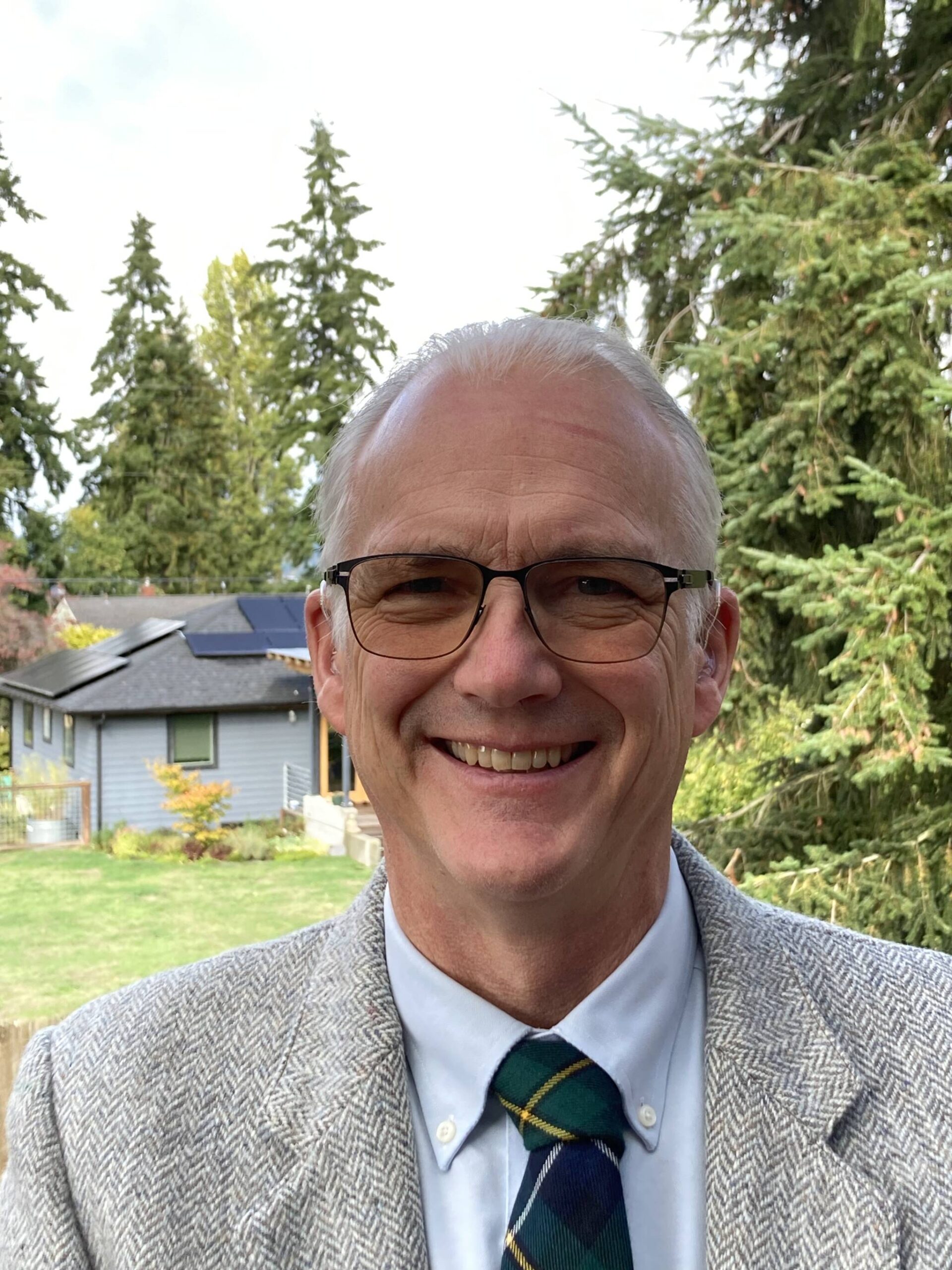 Chaplin faces Cyr in hot council race | South Whidbey Record