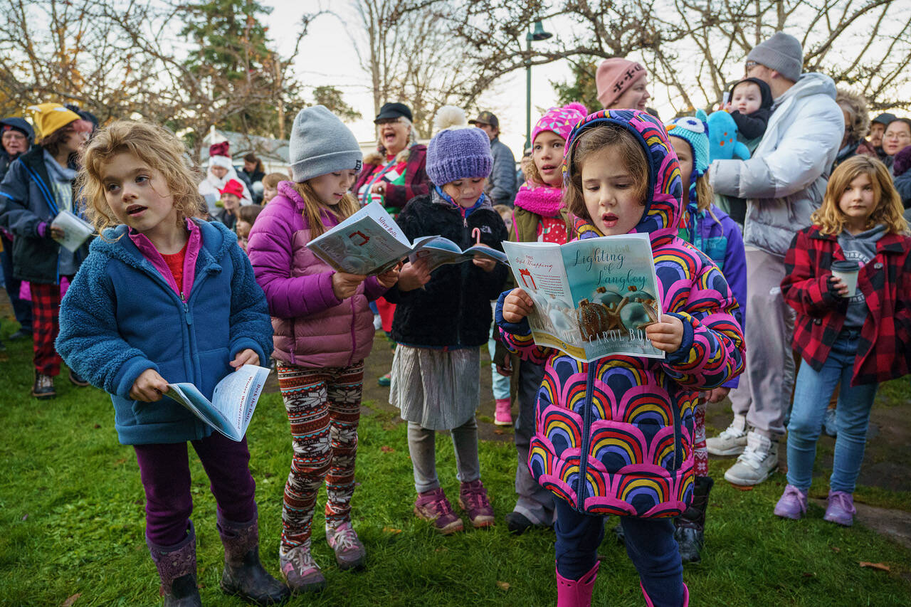 Santa came to town | South Whidbey Record