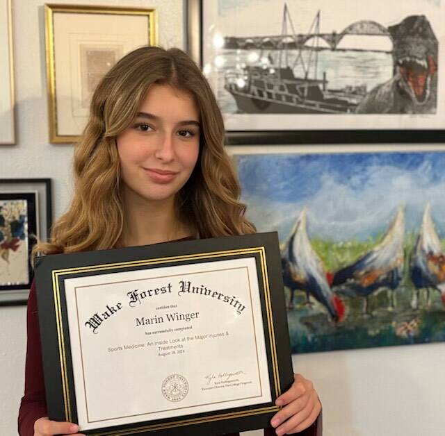 Winger soars in classroom, on court | South Whidbey Record