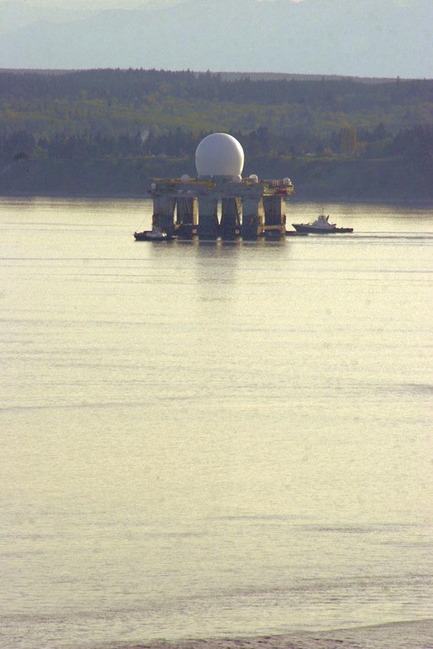 SBX draws curious stares on its way past Whidbey | South Whidbey Record